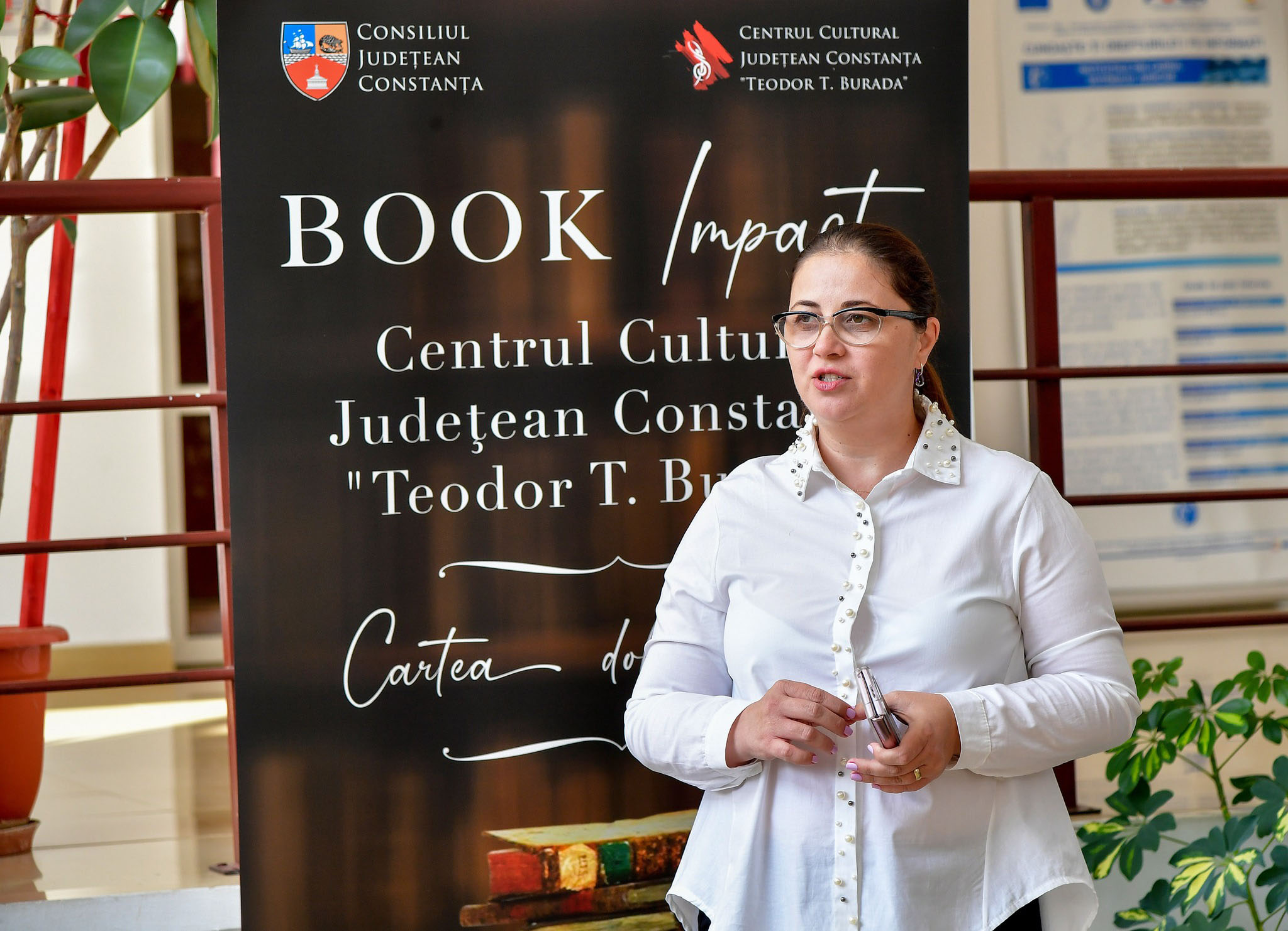 Laura Stroe rămâne director interimar al Centrului Cultural „Burada ...