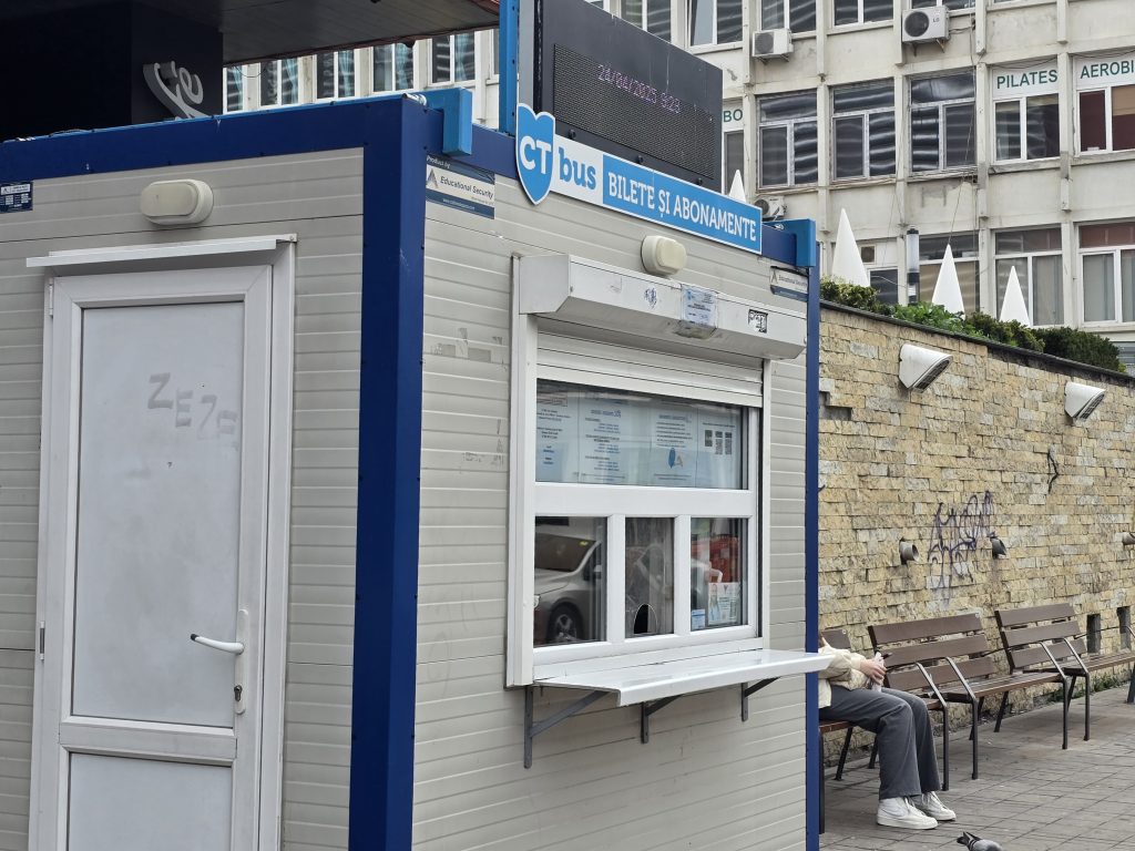 CT BUS: la tonetele nu vor putea fi emise abonamente cu facilități de ...